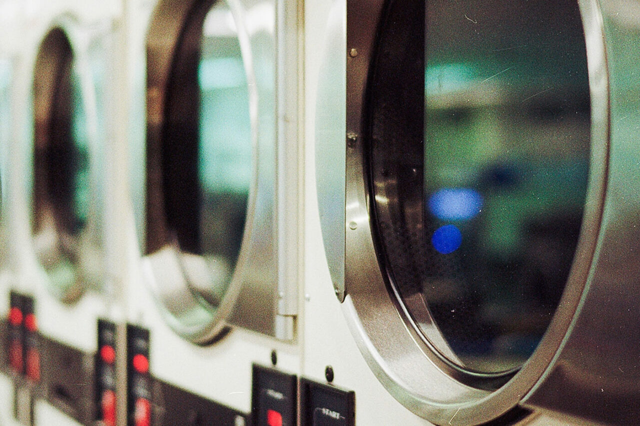 Comet Custom Cleaners | St. Petersburg Cleaners